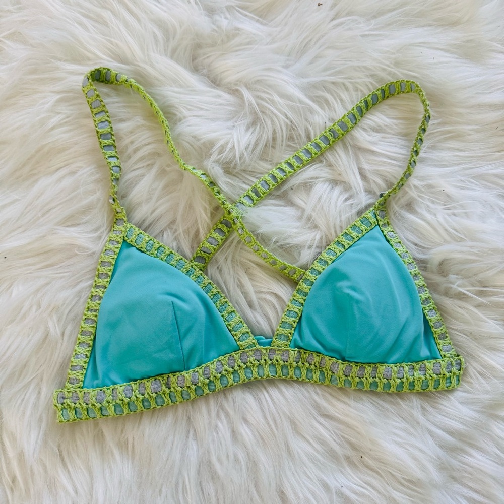 Victorias Secret Two Tone Crochet Triangle Bikini Top… - Gem